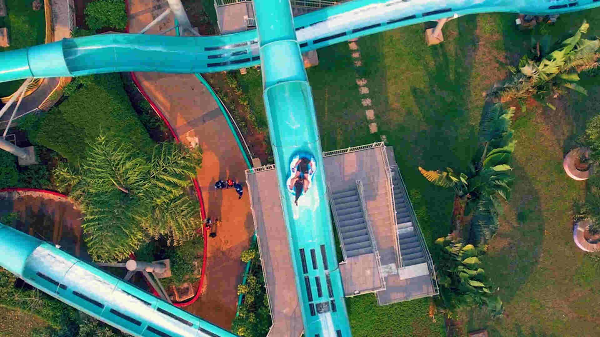 Master Blaster India's biggest water roller coaster